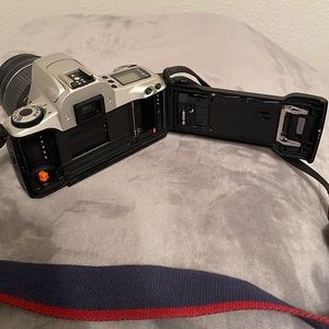 Canon | Cameras, Photo & Video | Canon Rebel 200 Film Camera Original ...